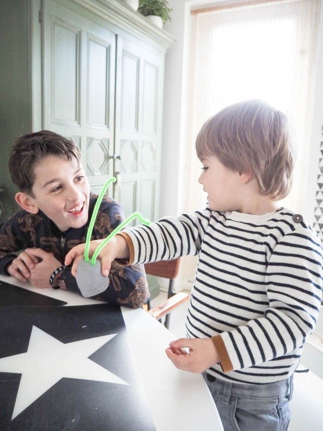 DIY paashazen van klei - Pasen diy - Een goed verhaal