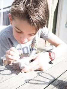 DIY paashazen van klei - Pasen diy - Een goed verhaal